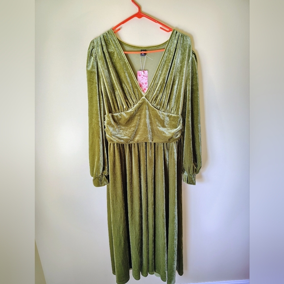 SHEIN | Dresses | Nwt Velvet Velour Light Olive Green Dress Shein X ...